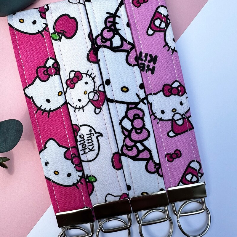 Hello Kittys Key Chain - Etsy