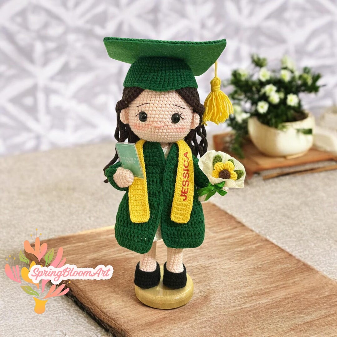 Personalized Graduation Doll, Graduation Crochet Doll, Custom ...