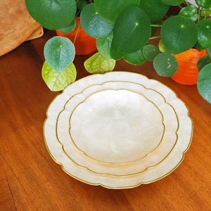 Round Capiz Shell Plates, Capiz Shell Trays, Capiz Shells Bowls - Etsy UK