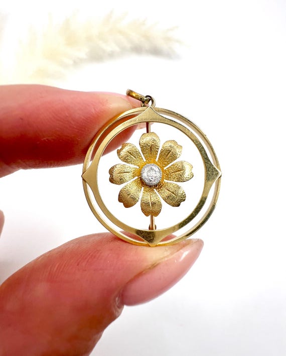 Antique 15ct Yellow Gold, Edwardian era Circular Shap… - Gem