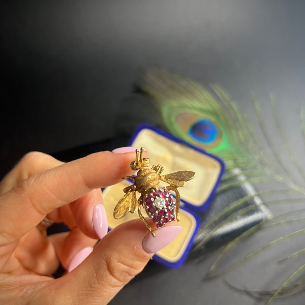 Bumble Bee Brooch - Etsy