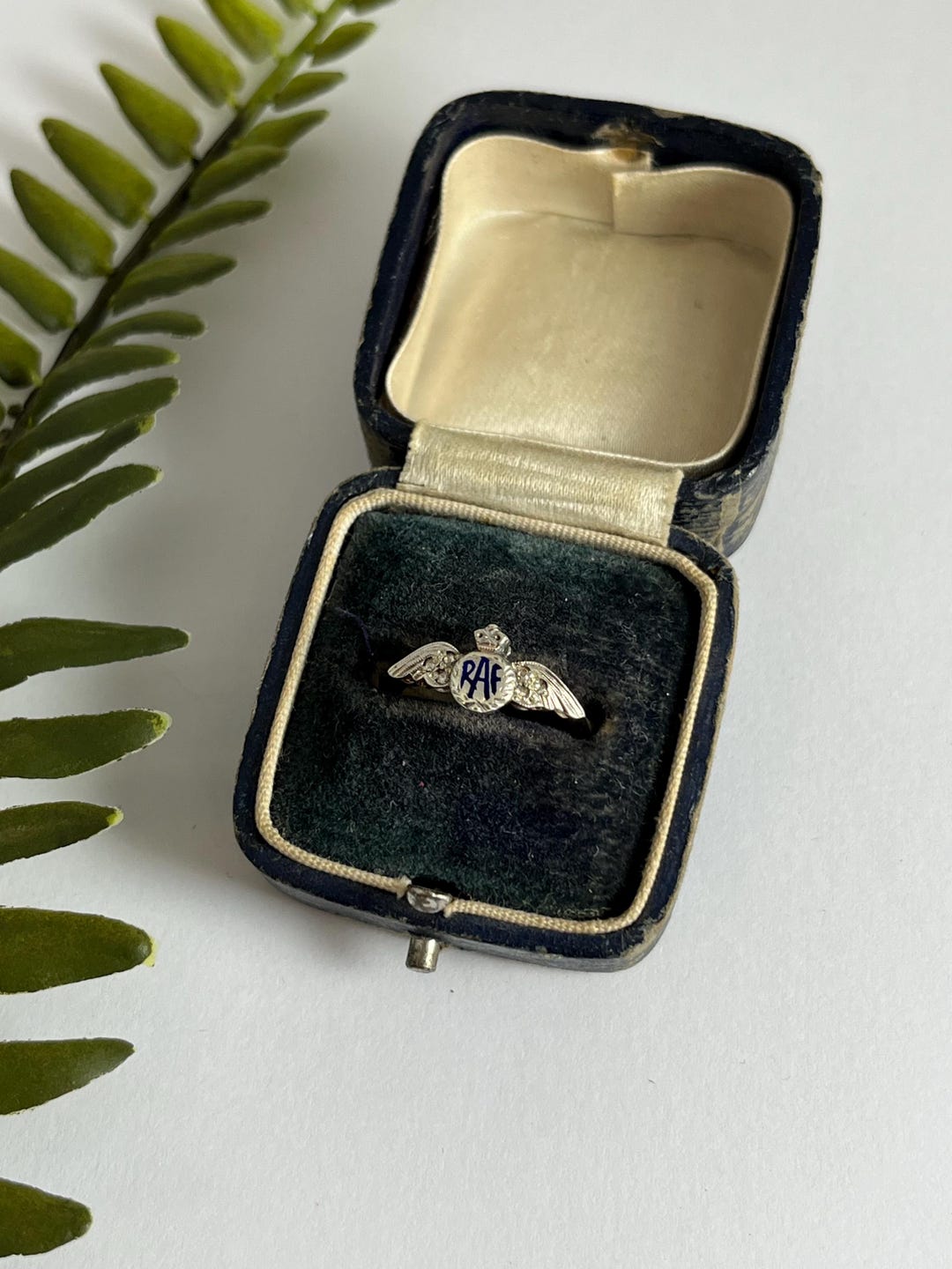 Vintage 9ct Gold, Enamel RAF and Diamond Ring, Circa 1940s - Etsy