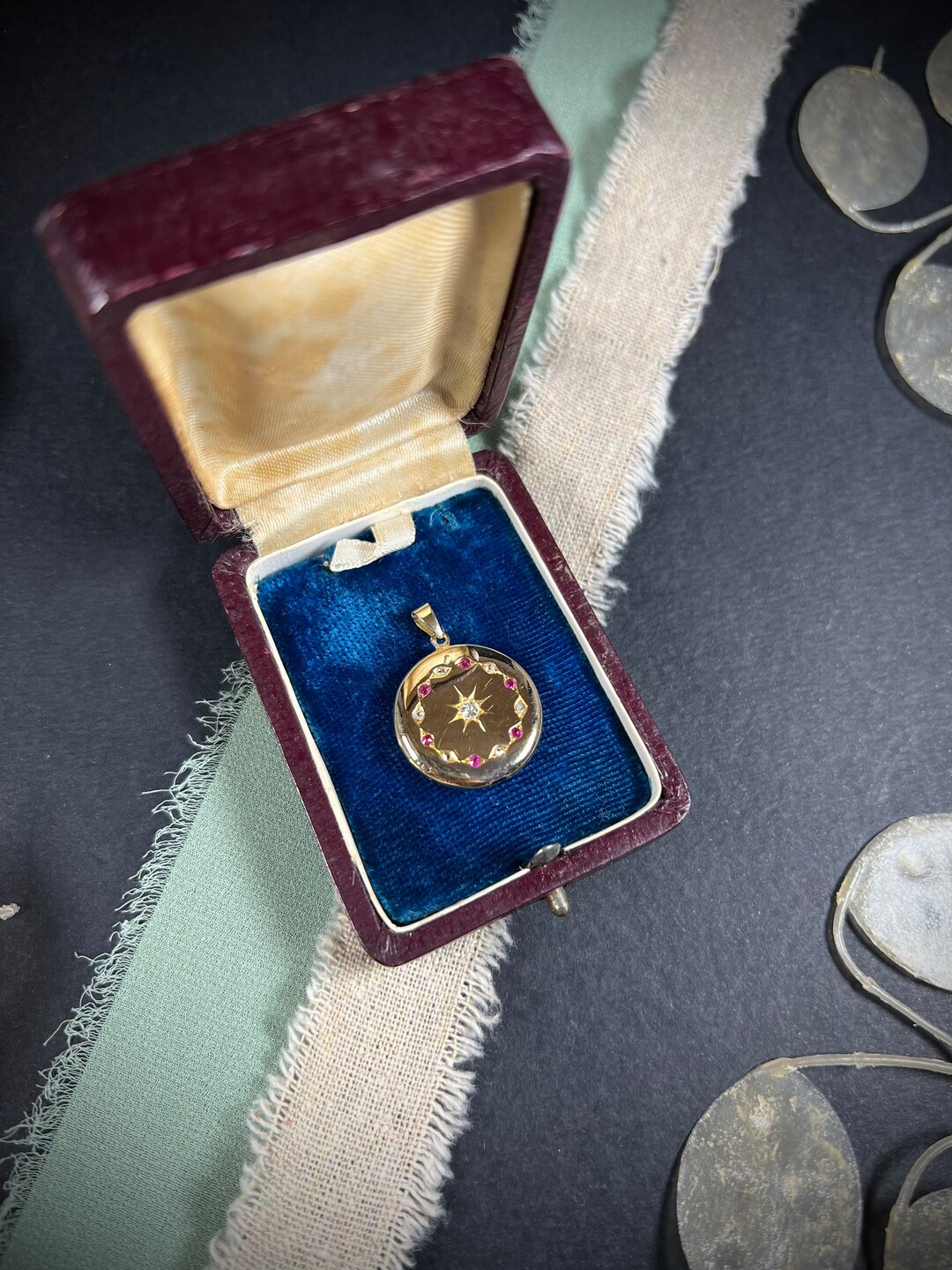 Antique 18ct Gold 1920s Ruby & Diamond Locket - Etsy