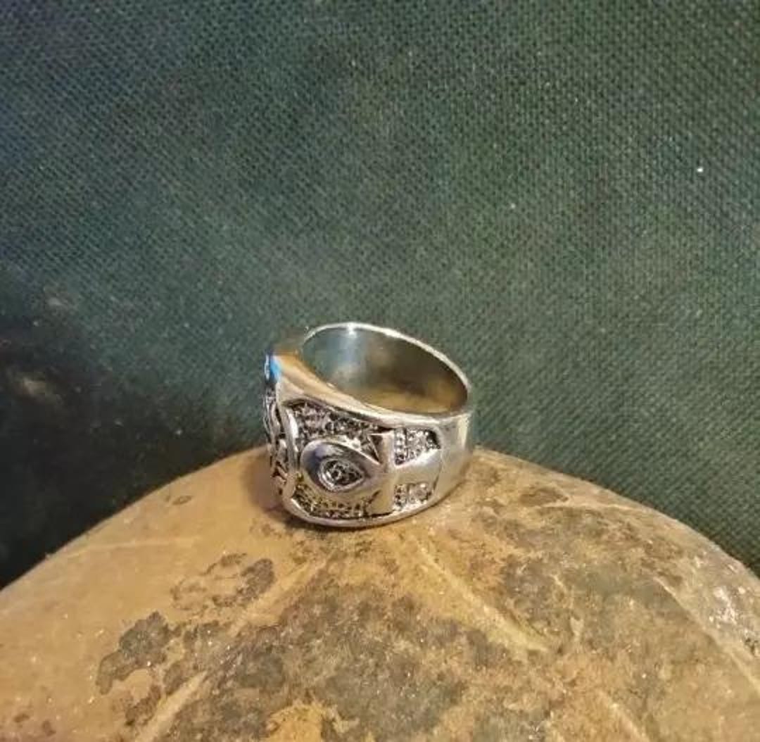 TALISMAN OF RA, Eye of Ra Talisman, Egyptian Magick Vessel - Etsy