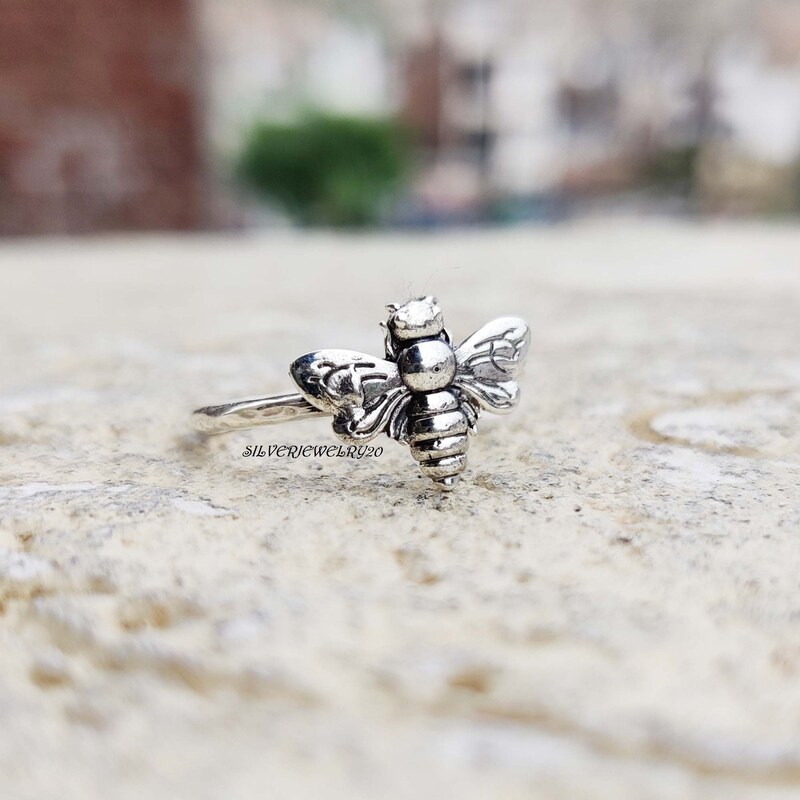 Bee Ring - Etsy