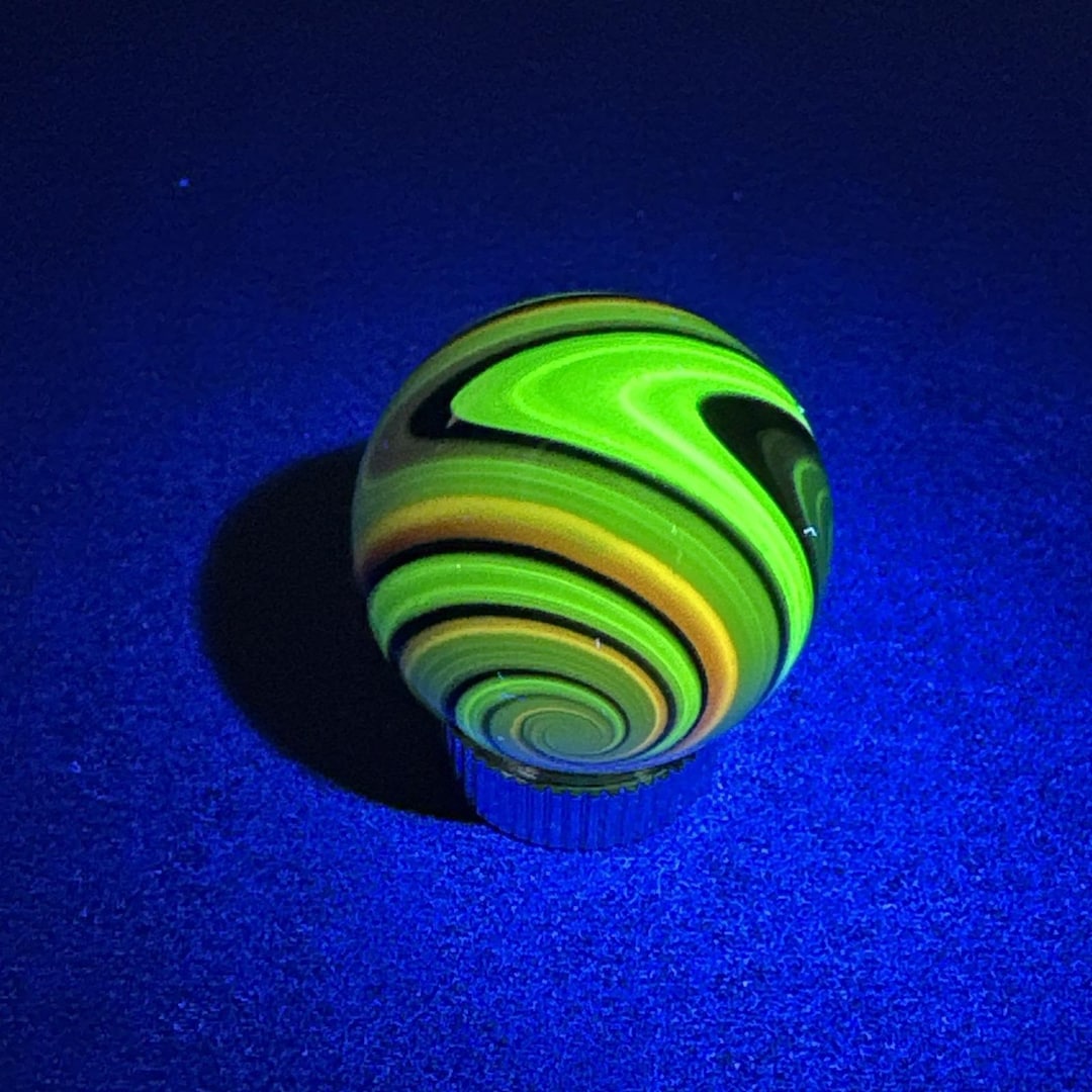 Contemporary Handmade Art Glass Marble .96" Multicolor Wigwag UV Green ...