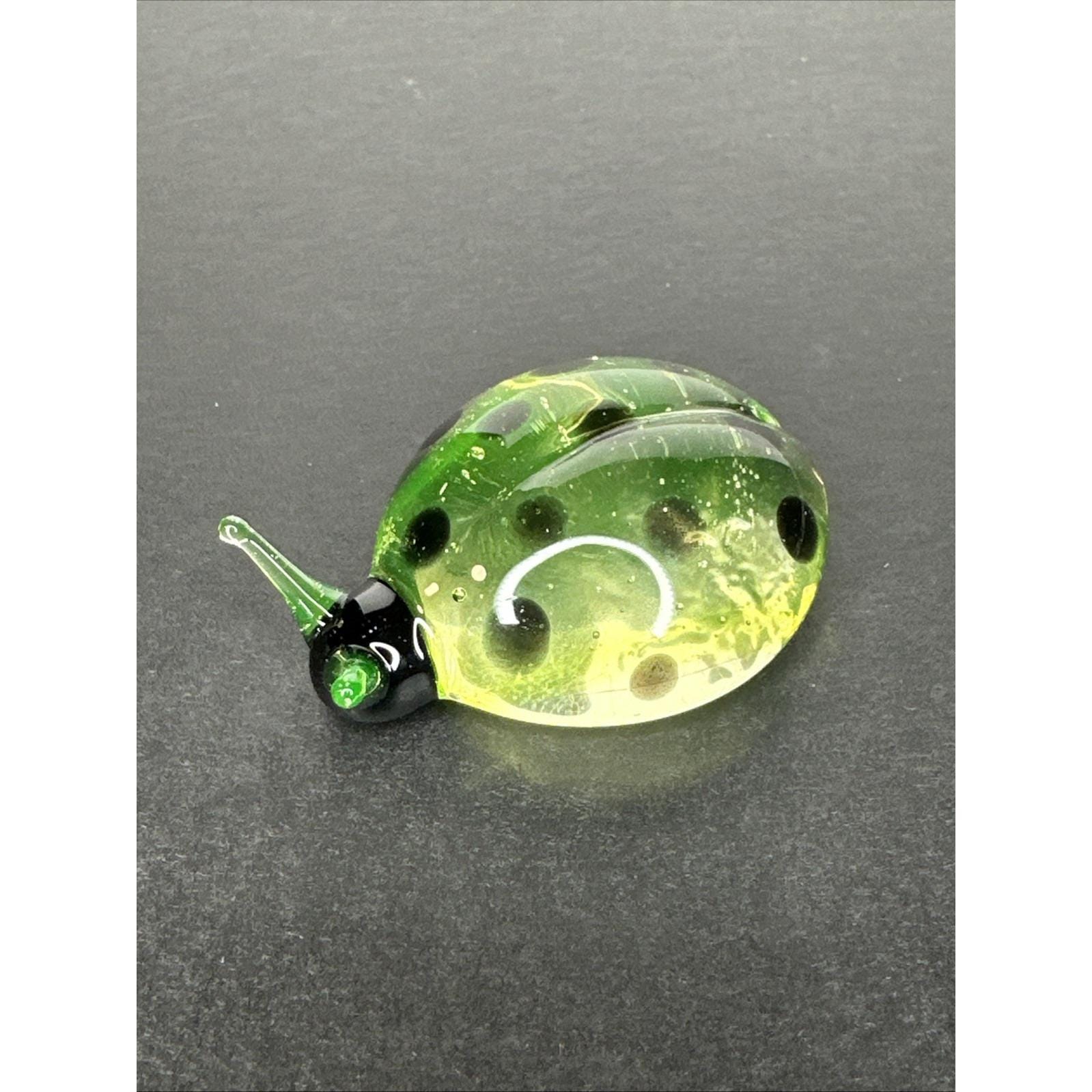 Handblown Art Glass UV Reactive Mini Ladybug Figurine Paperweight Green ...