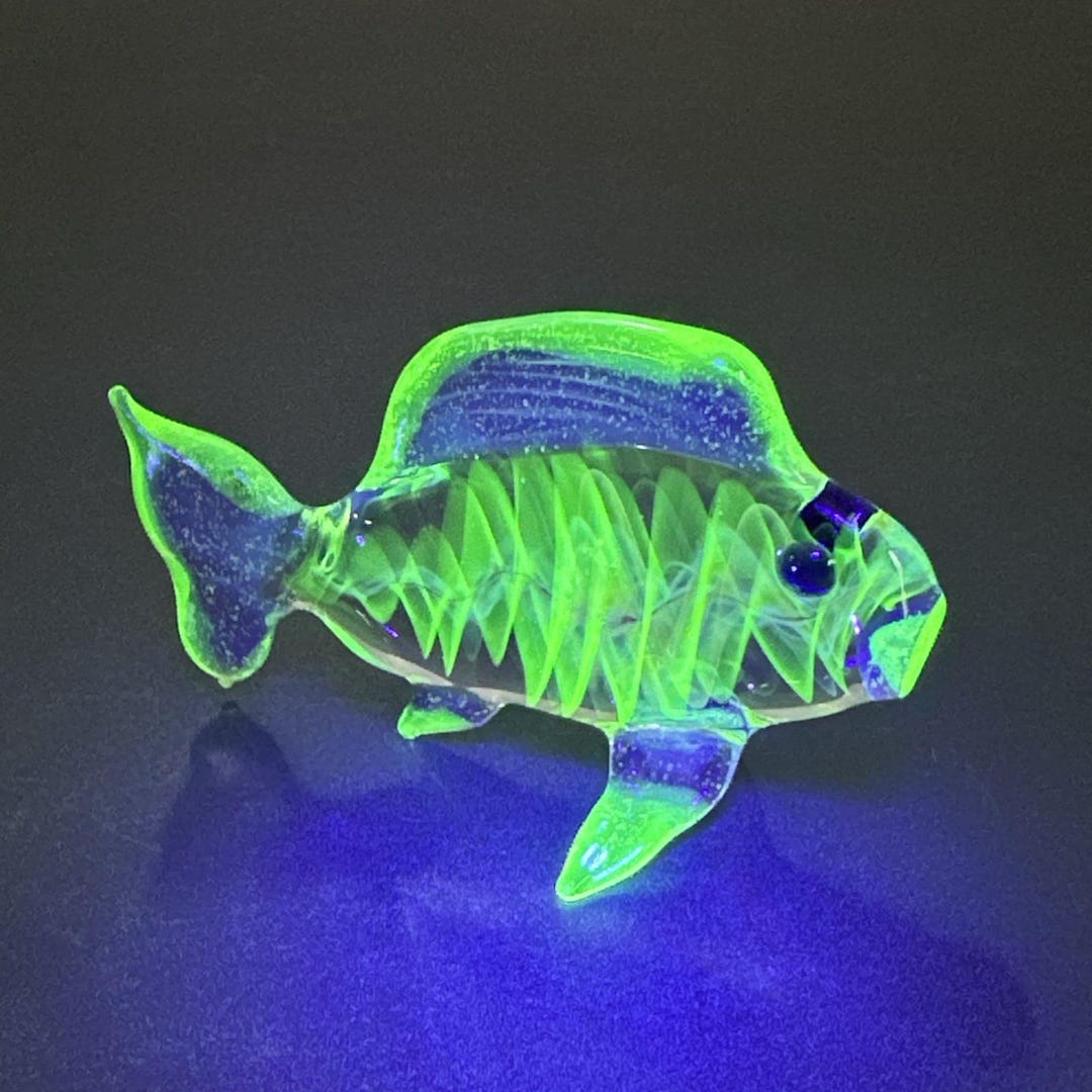 Handblown Art Glass UV Reactive Fish Figurine Sculpture Paperweight ...