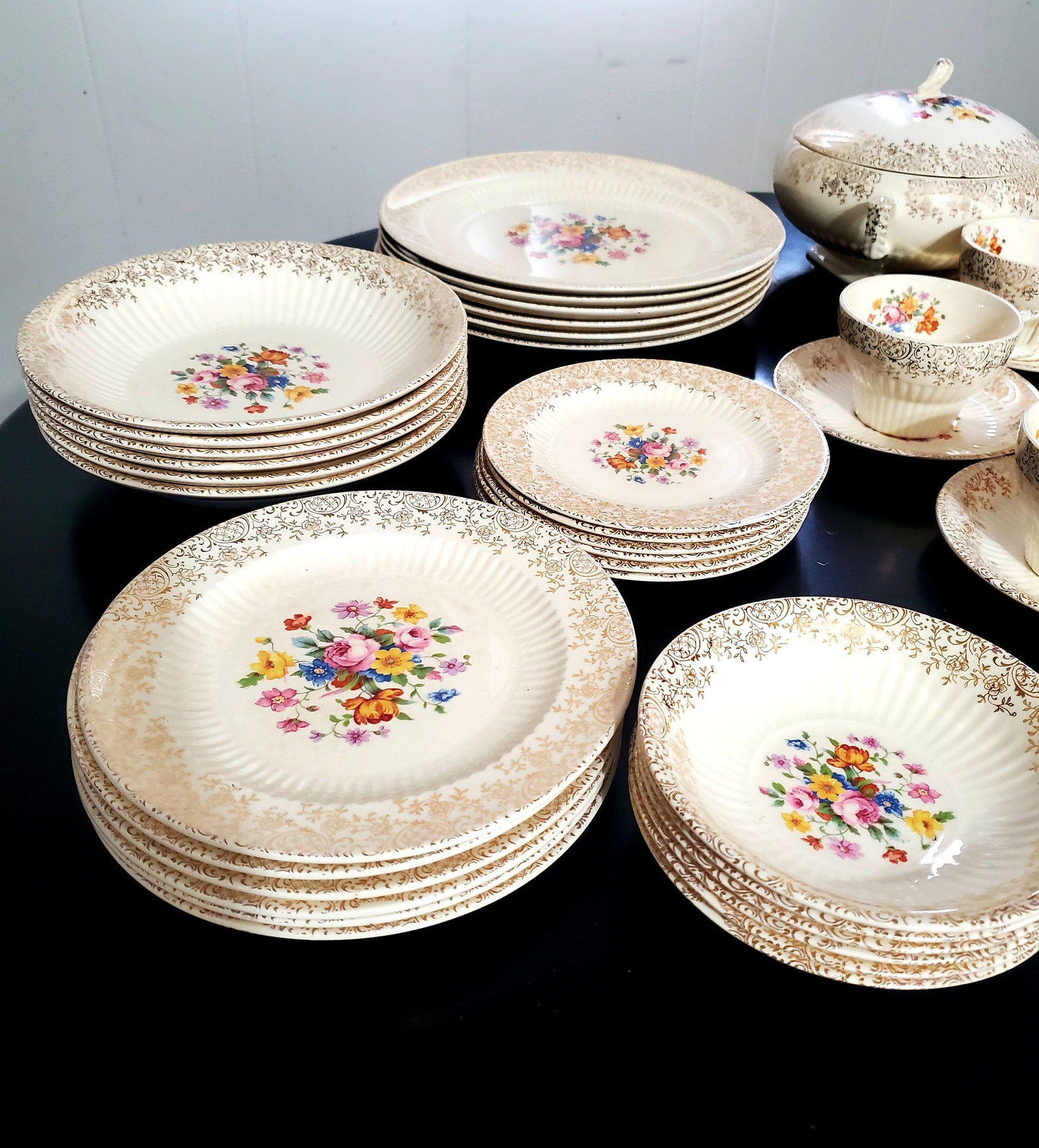 Vintage Royal China Dinnerware Set | Etsy