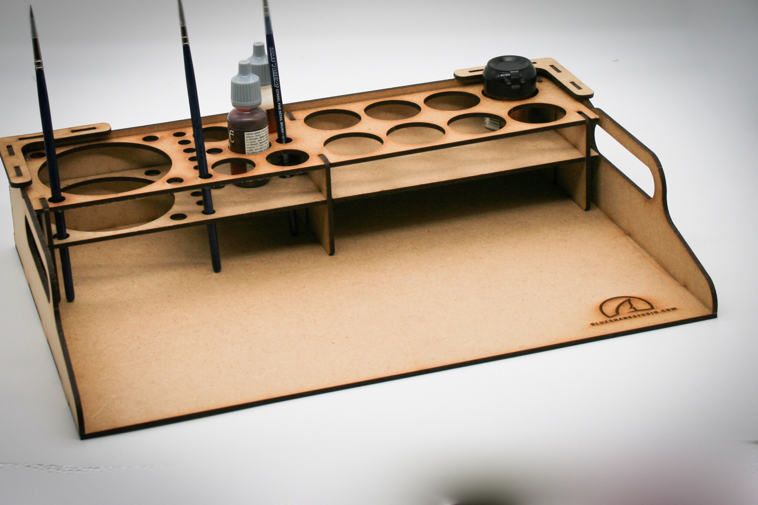 Painting Station Modular and Suitable for Right or Left-hand Users ...