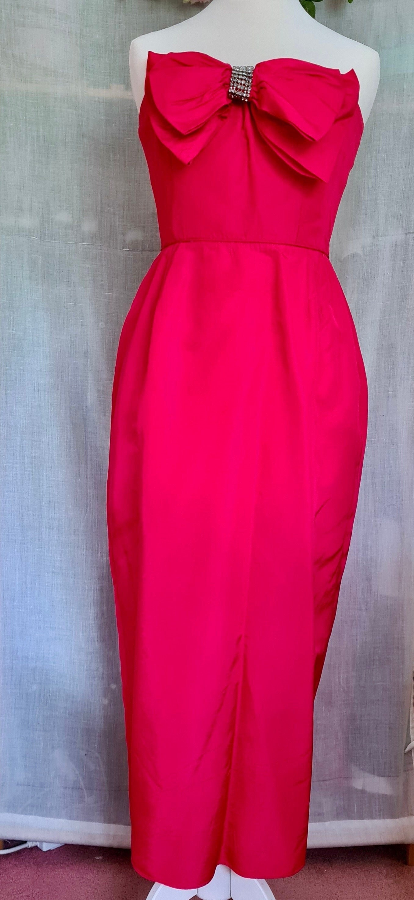 Flirtations A Division of Alfred Angelo Vintage Pink 80's Barbie Dress ...
