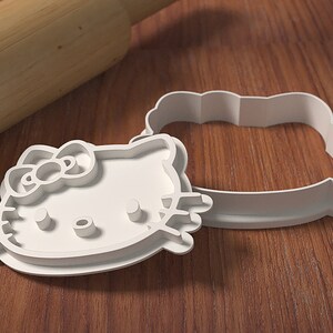Hello Kitty Cookie Cutter and Stamp Set | Cookie Stamp | Biscuit Cutter ...