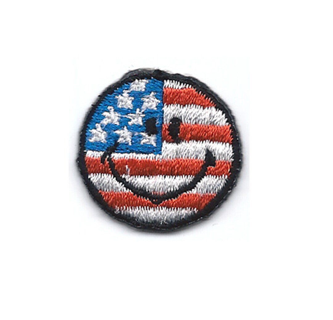 1" Patriotic HAPPY Face Embroidered IRON on Sew on Patch Applique USA ...