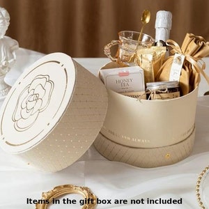 Elegant Round Luxury Gift Boxes With Handles - Wedding, Birthday ...