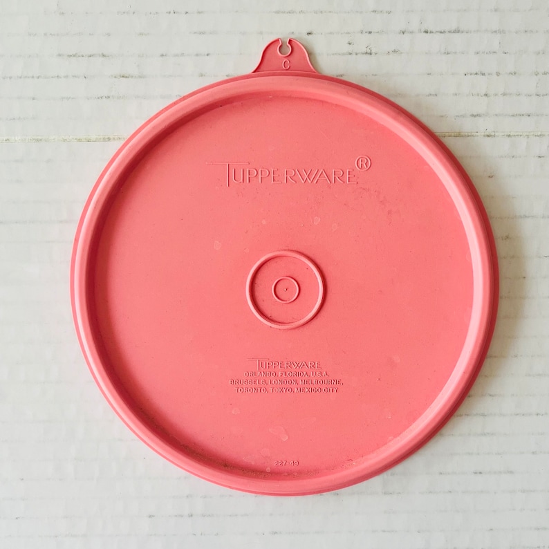 Vintage Tupperware Lids, 808, 812,227, 228, 1205, 1702, 471, 224 Round ...