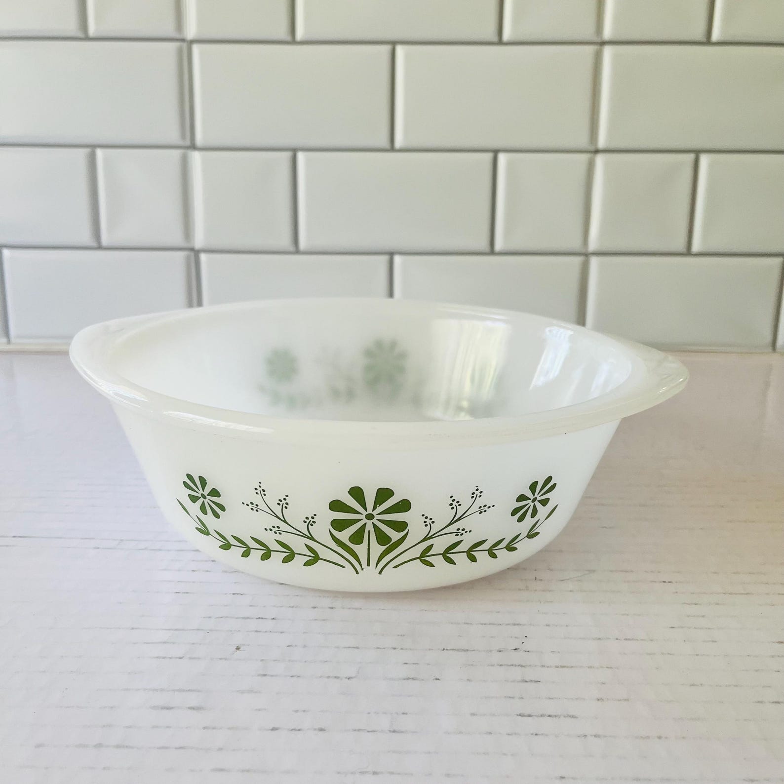 Vintage Pyrex Spring Blossom, Crazy Daisy, Kitchenware, Glasbake Milk ...