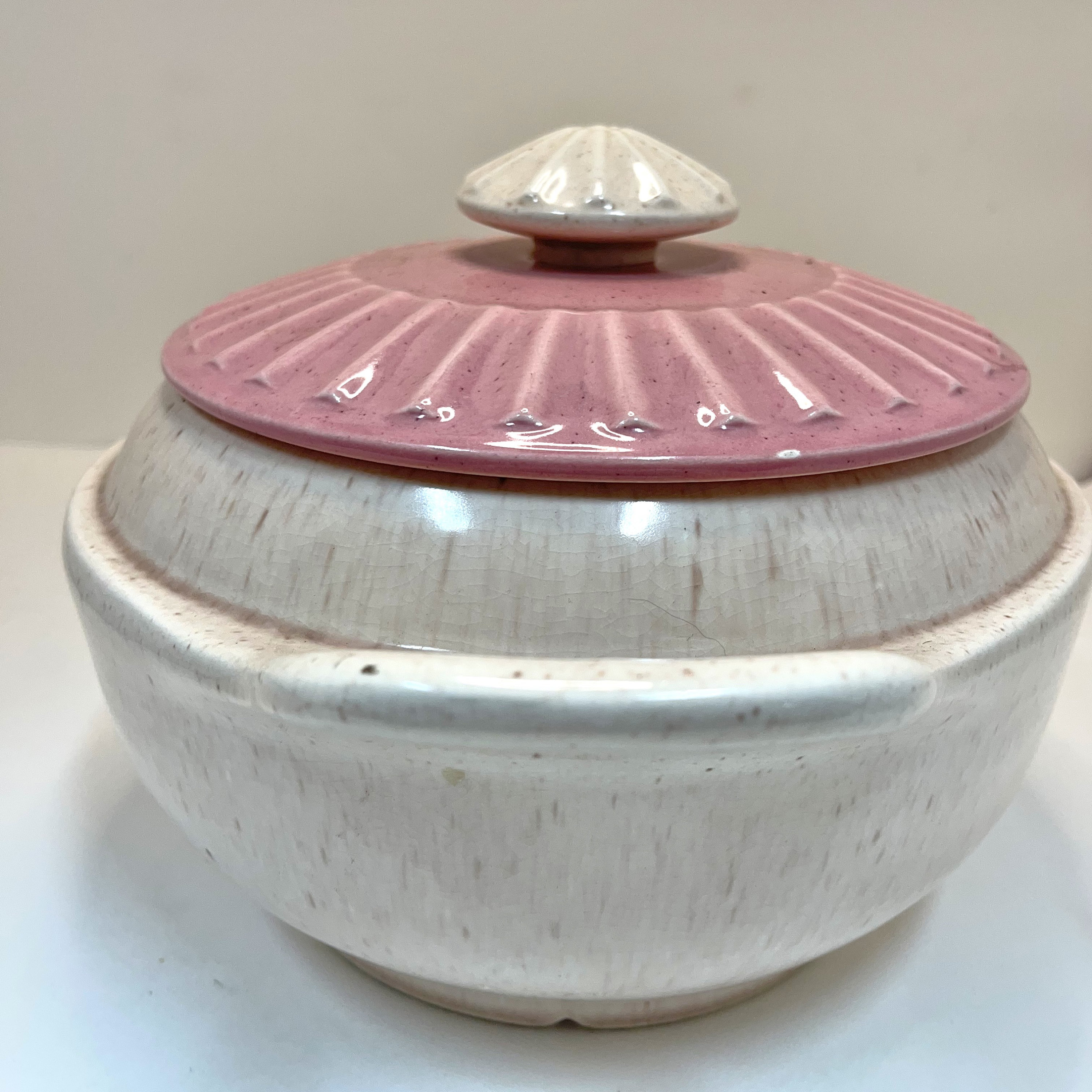 Mid Century Pink Casserole Pot, Covered Pink Vegetable Dish, Ceramic ...