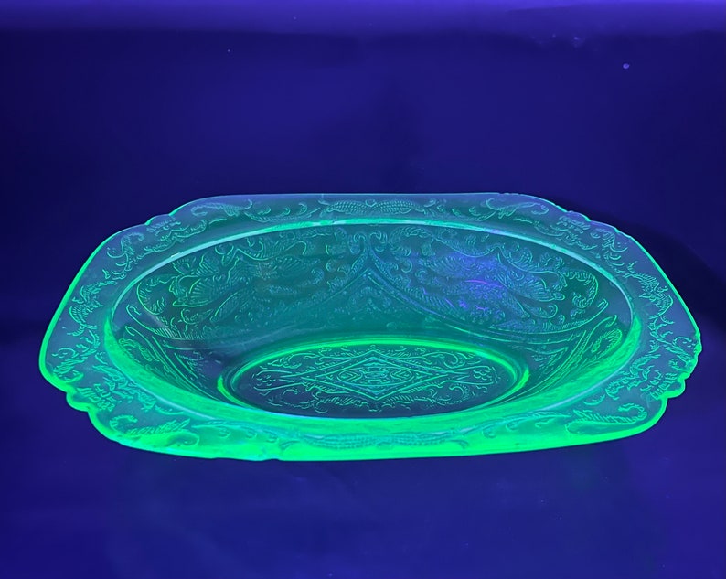 Vintage Uranium Green Glass, Dinner Plate, Divided Patter, Juicer ...