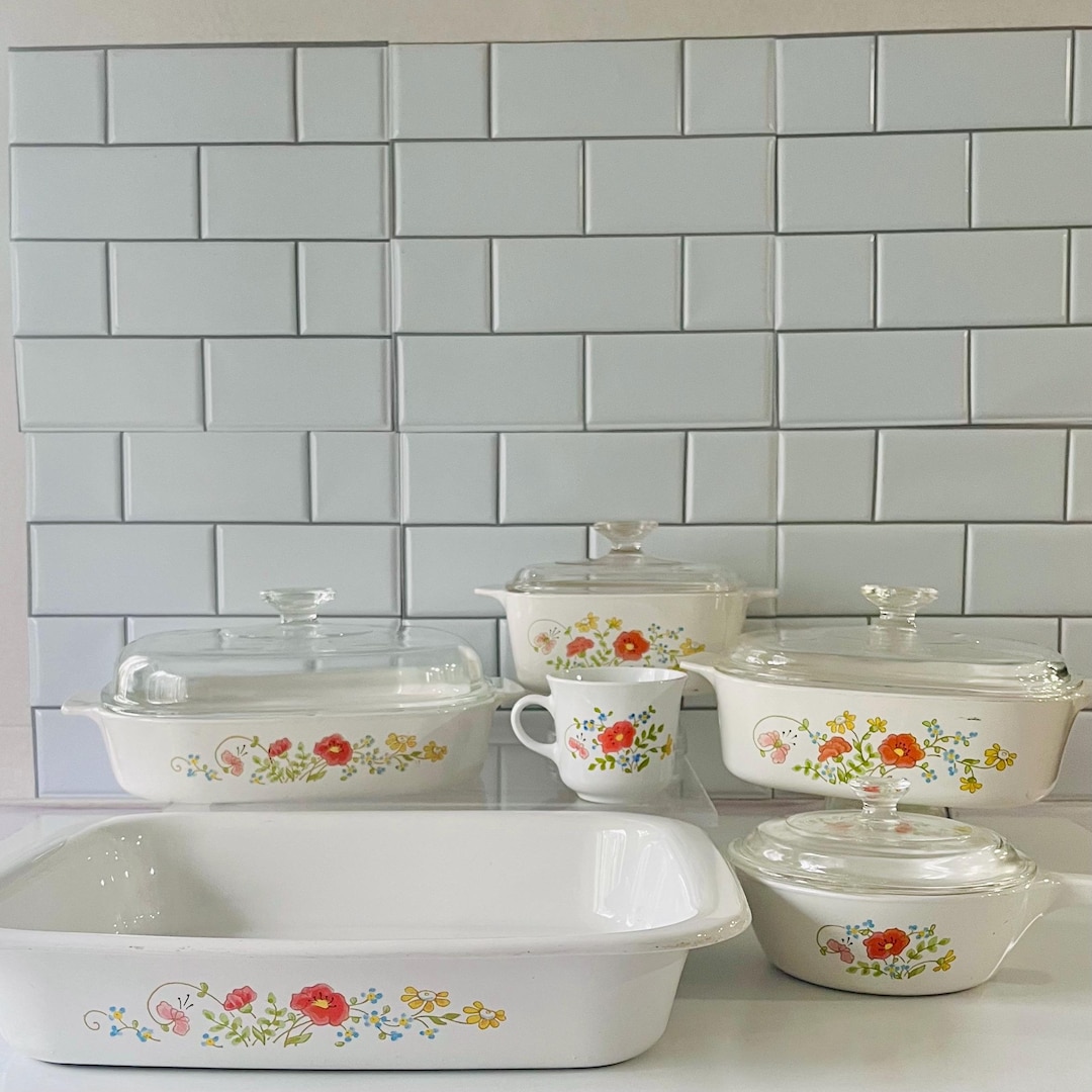 Vintage Corning Ware Wildflower Bakeware, Rangetop, Cup, Milk Glass ...