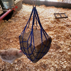 Chicken Run Coop 25lb Flock Block Bird Seed Hanging Mesh Bag Veggie ...