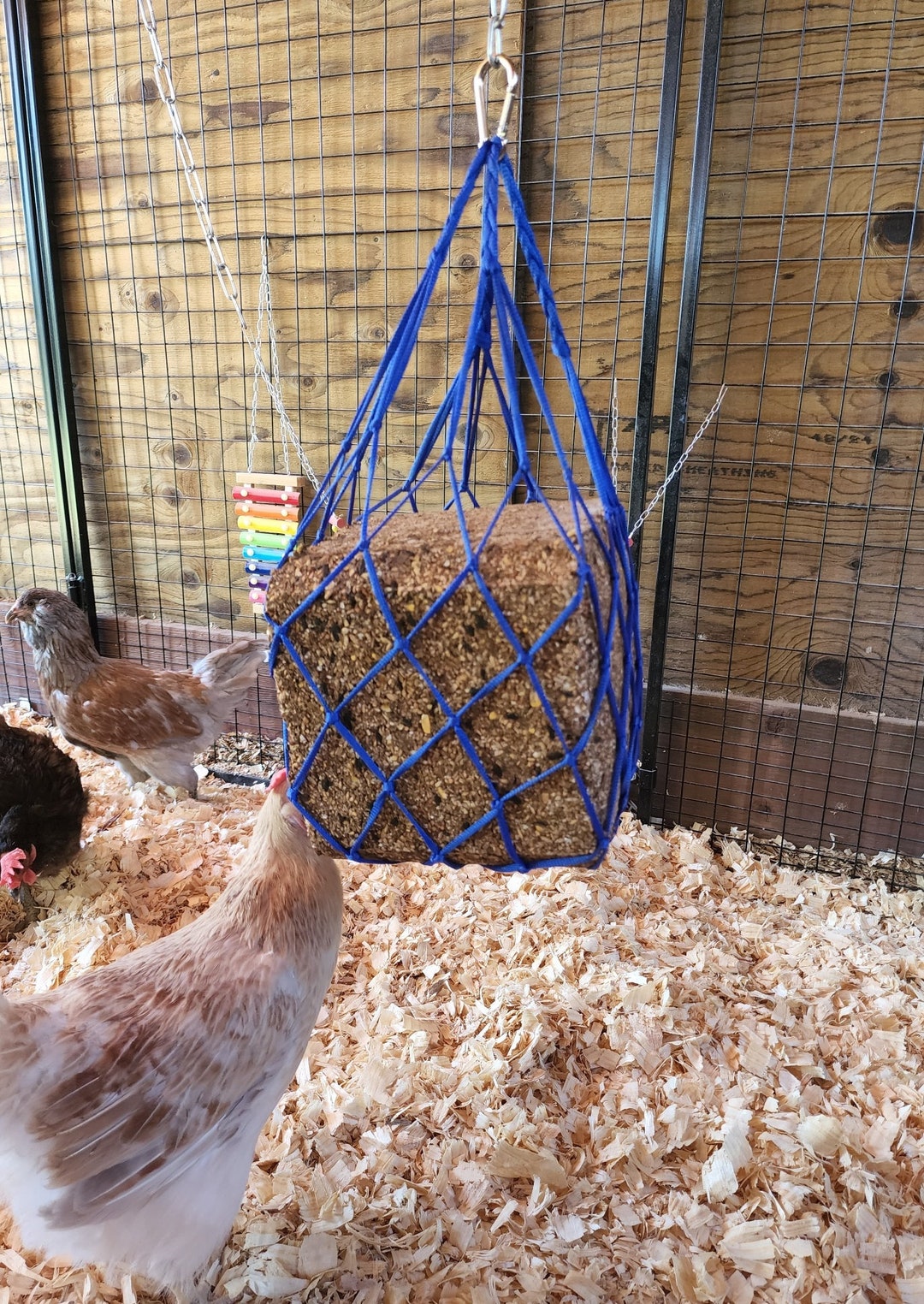 Chicken Run Coop 25lb Flock Block Bird Seed Hanging Mesh Bag Veggie ...