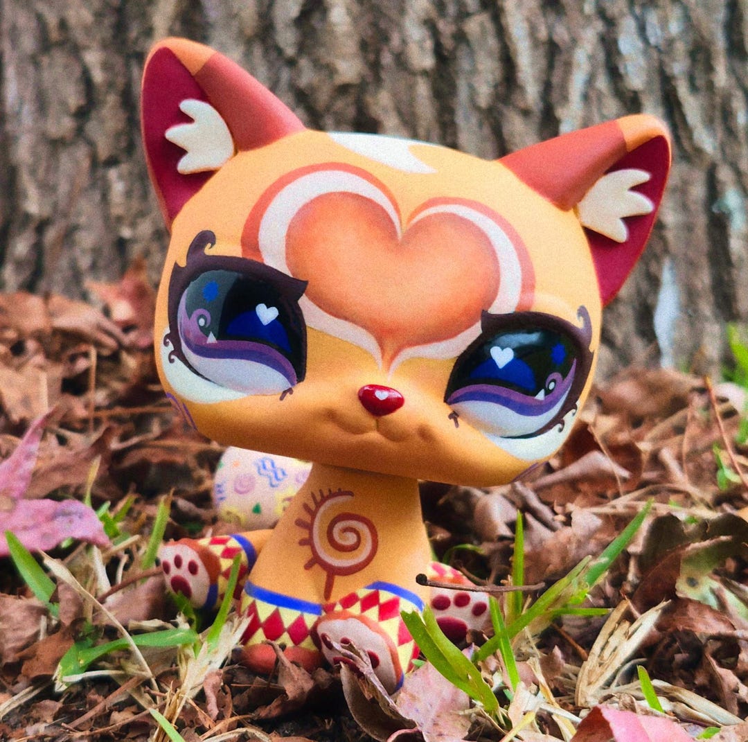 LPS JUMBO Sitting Shorthair Coffeehouse Custom - Etsy