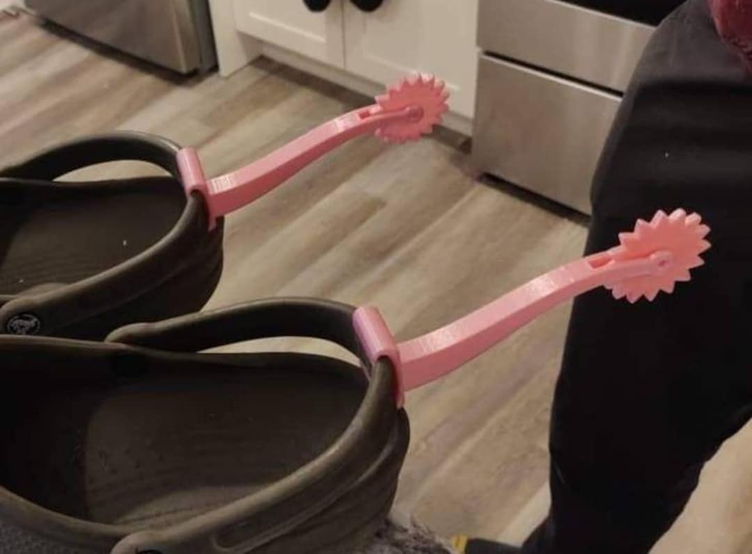 Croc Spurs Funny Novelty Fashion Unique Creative Prank Joke Shoe ...