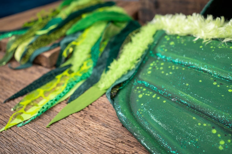 Green Eyed Monster - Halloween Costume for Mini Horse With Multi-eyed ...