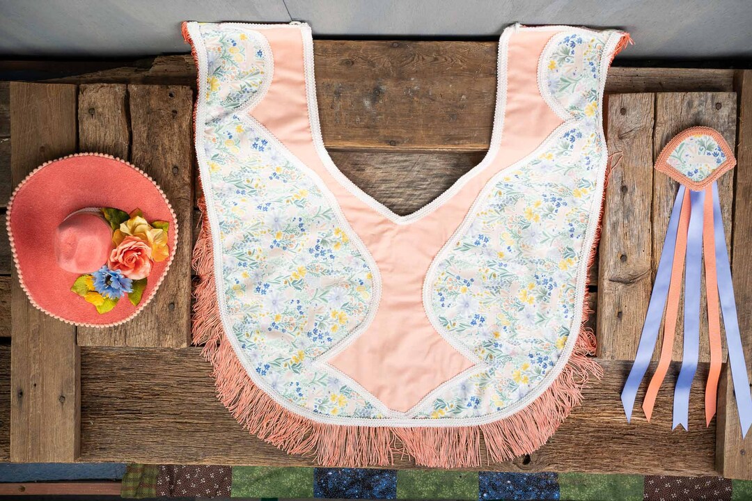 Peach Bunny Wrangler - Fancy Easter Cowboy Set With Hat, Fringed Shawl ...