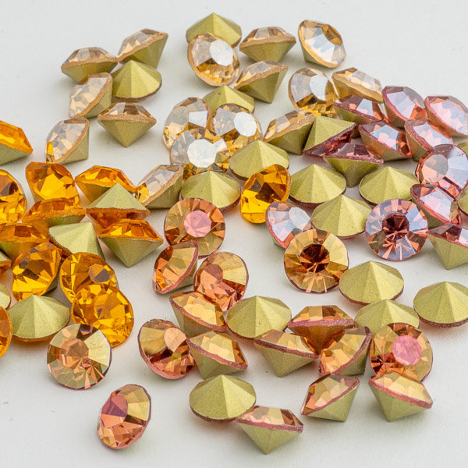 Beautiful Crystal Stones of 8 Mm Chatons Faceted Rhinestones, Costume ...