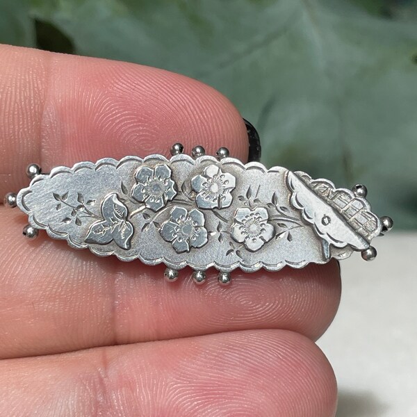 Sweetheart Brooch - Etsy UK