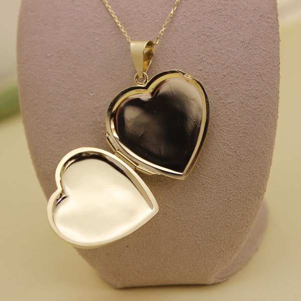 Personalized 14k Gold Heart Locket - Etsy