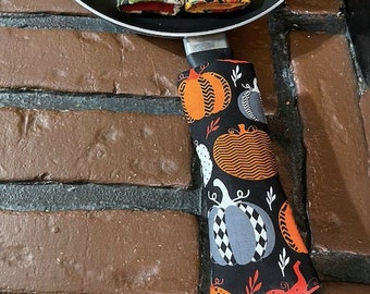 Insulated Iron Skillet Handle Pan Handle Cover handmade | Etsy