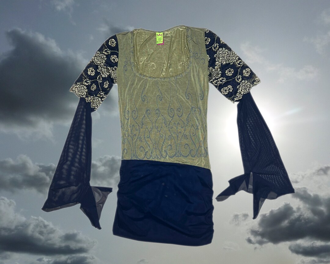 Save the Queen Top With Flared Mesh Sleeves and Embroidery - Etsy