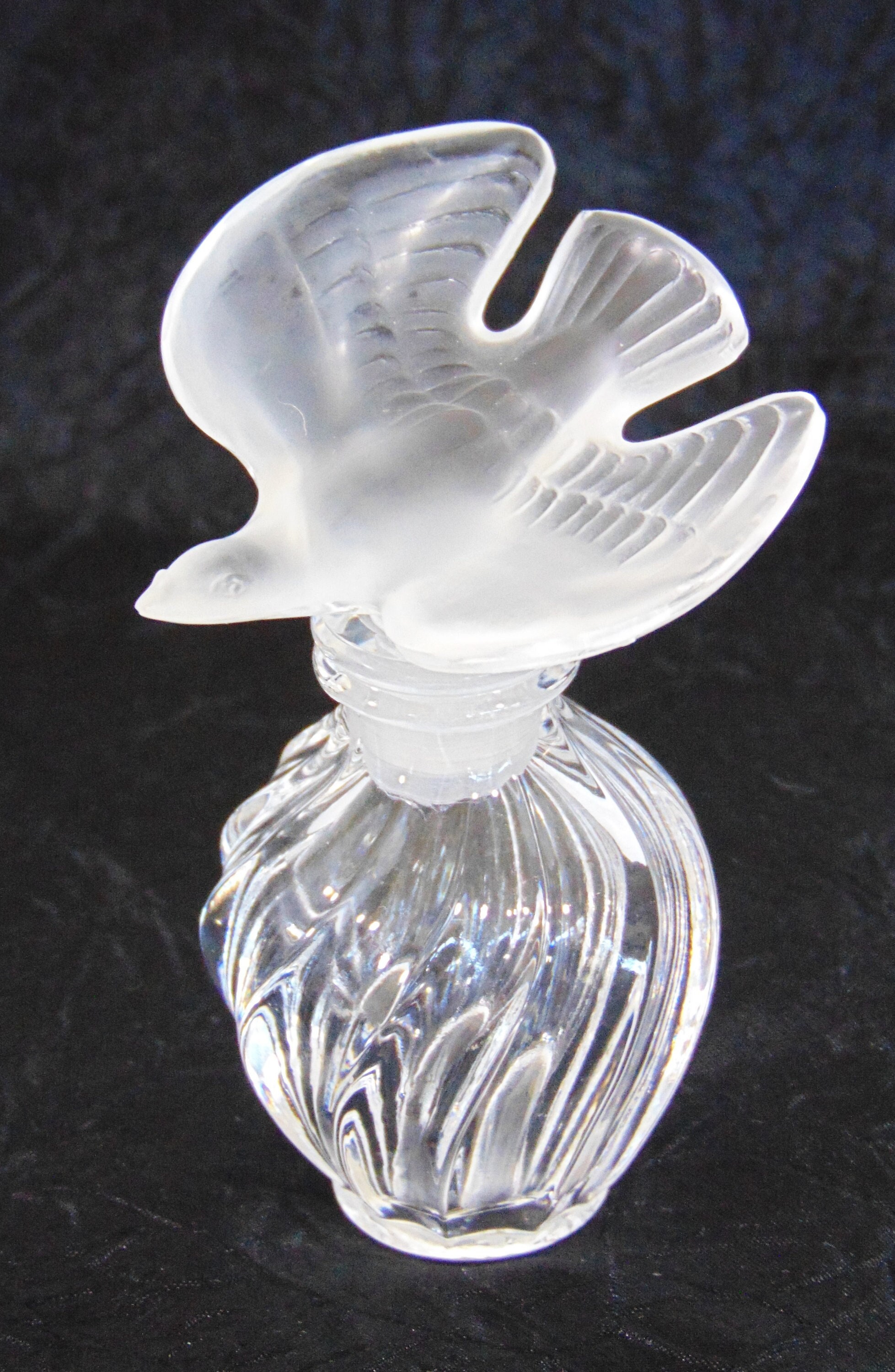 Lalique Nina Ricci L'air Du Temps Frosted Dove Crystal Perfume Bottle ...