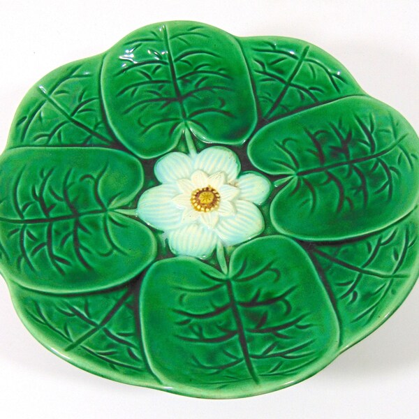 Water Lily Plate - Etsy