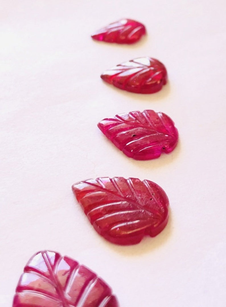 A One Quality Ruby Carving Leaf 17x11 to 9x7 Mm Ruby Carved - Etsy