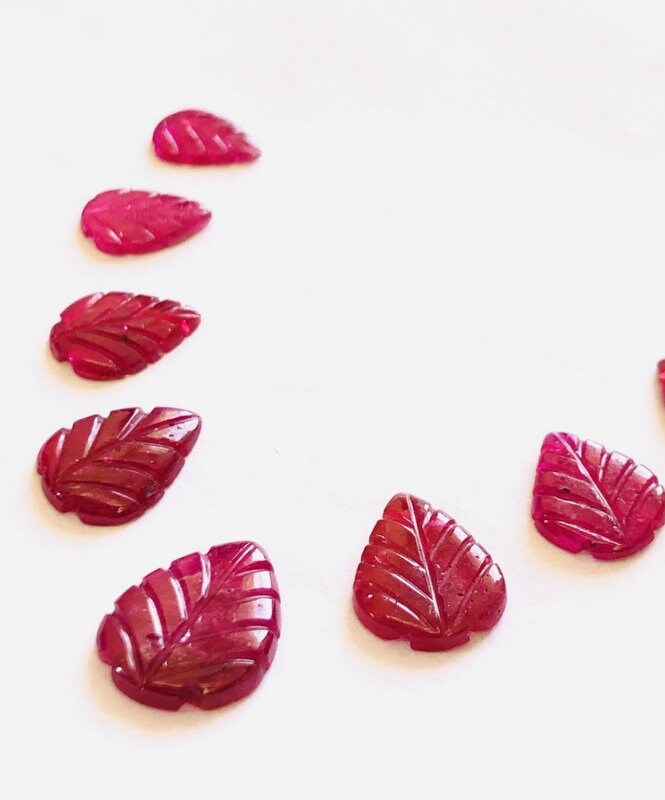 A One Quality Ruby Carving Leaf 17x11 to 9x7 Mm Ruby Carved - Etsy