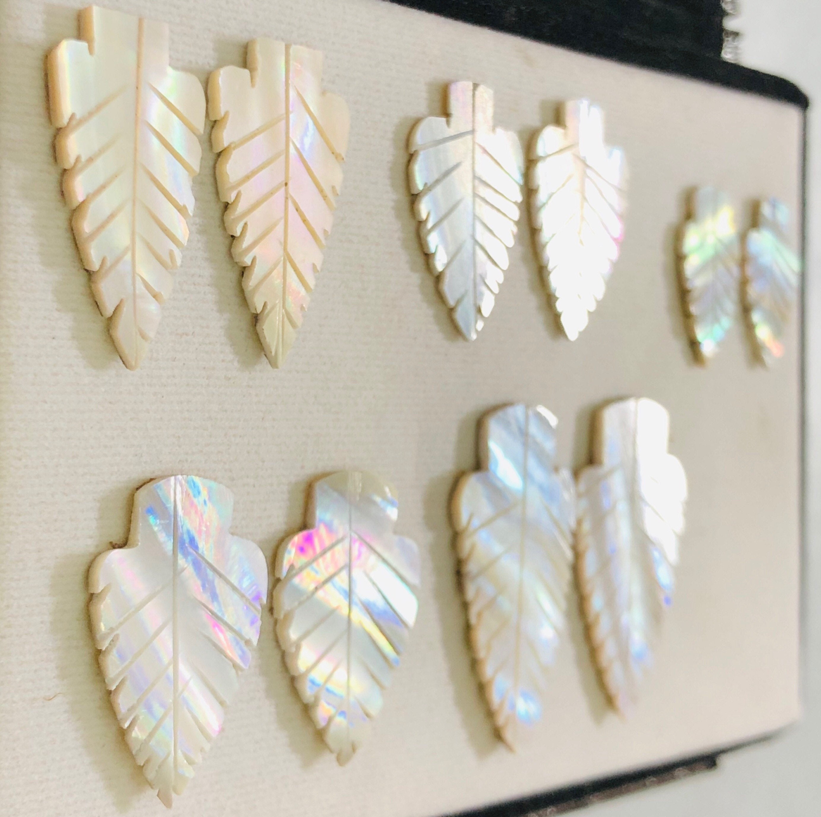 Amazing Natural Handcrafted Leaf Shell Pearl Rainbow Color Carving Size ...