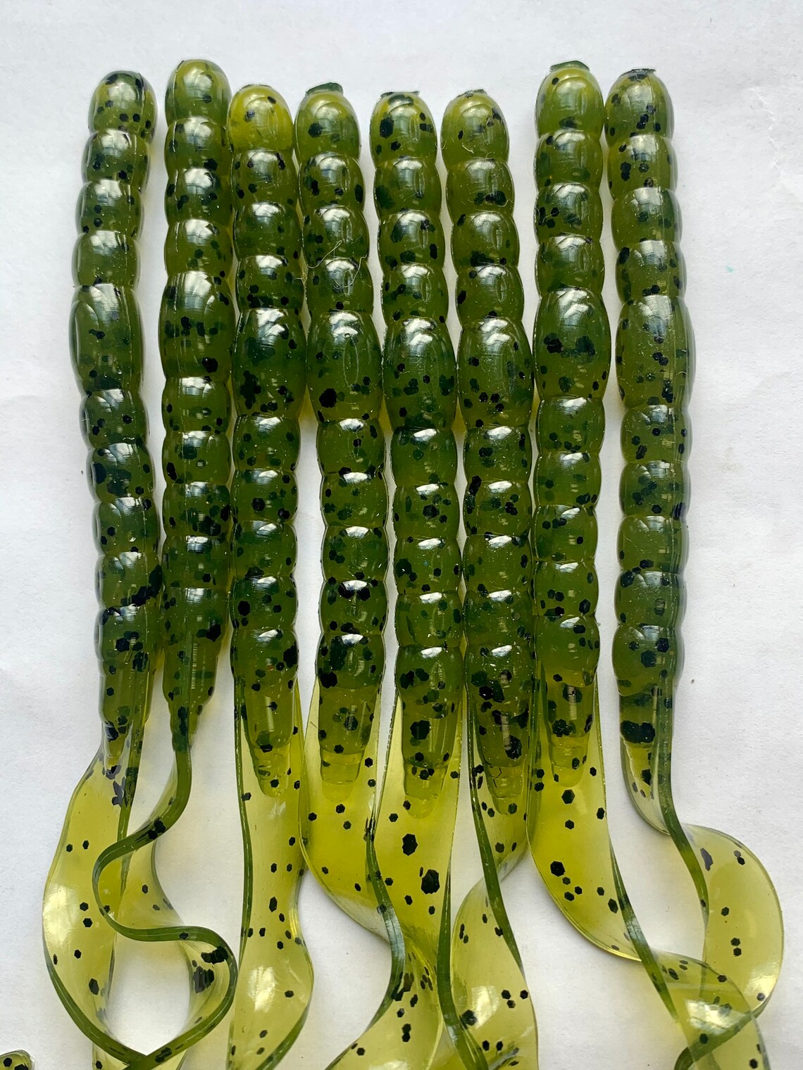 7.5 Watermelon Seed Ribbon Tail Worm soft plastic bait bass | Etsy