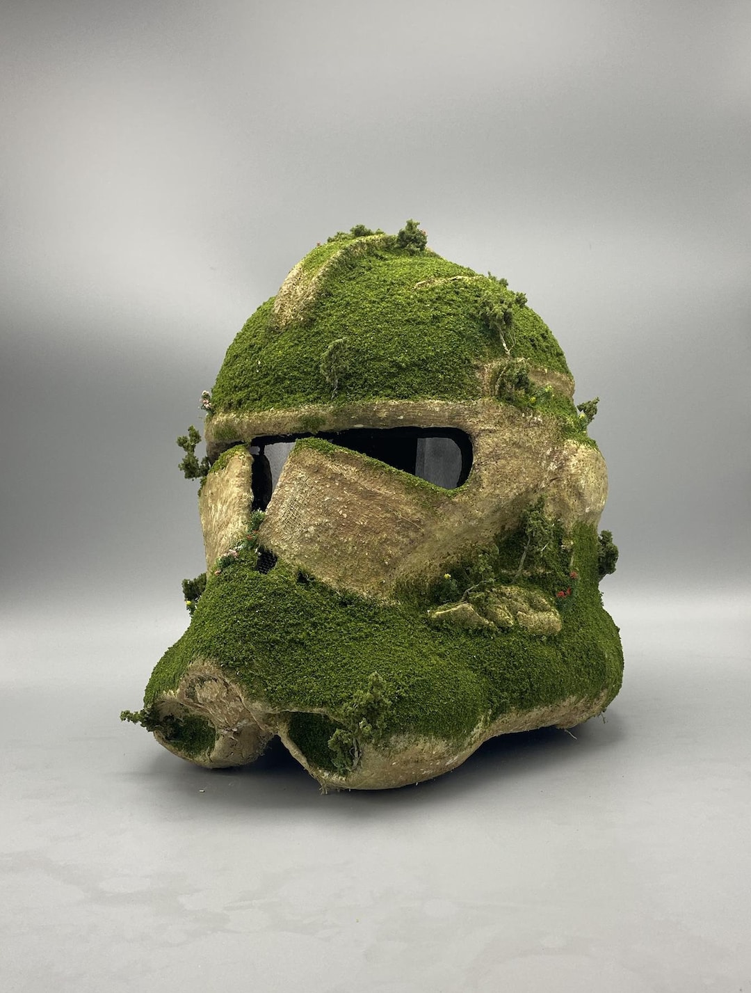 Custom Mossy Diorama Clone Trooper Helmet - Star Wars the Clone Wars ...