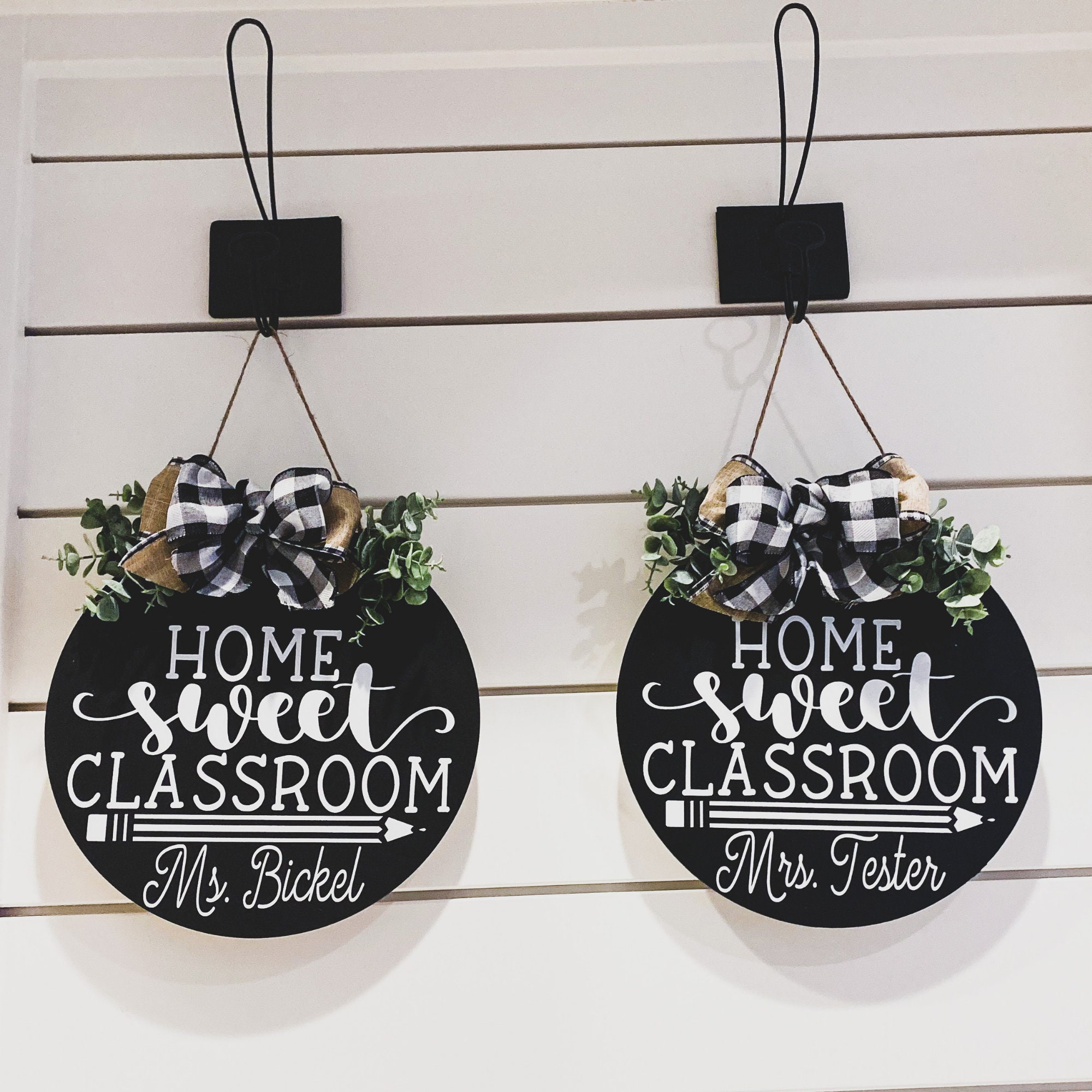 Personalized Teacher Sign: Farmhouse Classroom Door Hanger - Etsy