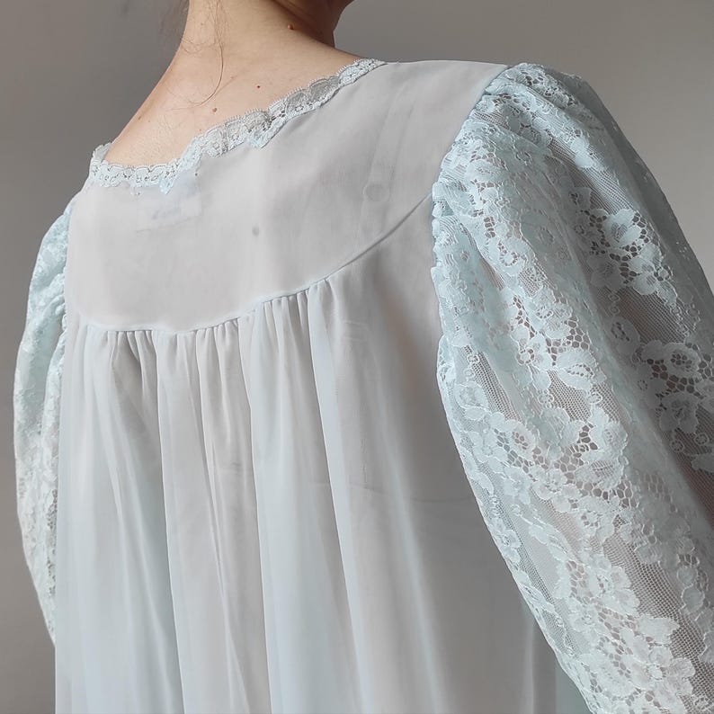 Vintage 50's 60's Robe/peignoir/ Dressing Gown Hollywood Vassarette ...