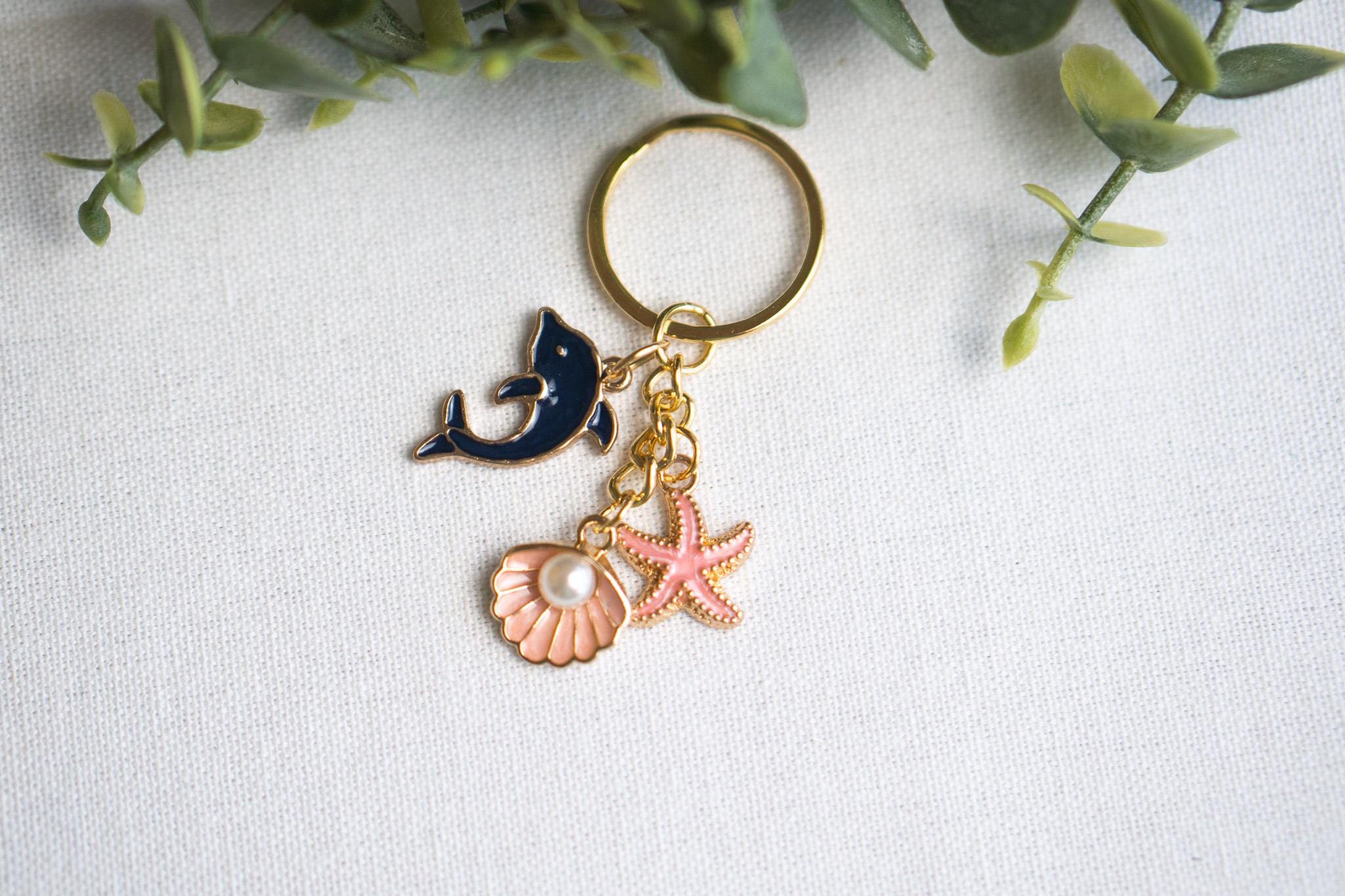 Ocean Dolphin Starfish Shell Keychain, Handmade Beach Themed Keyring ...