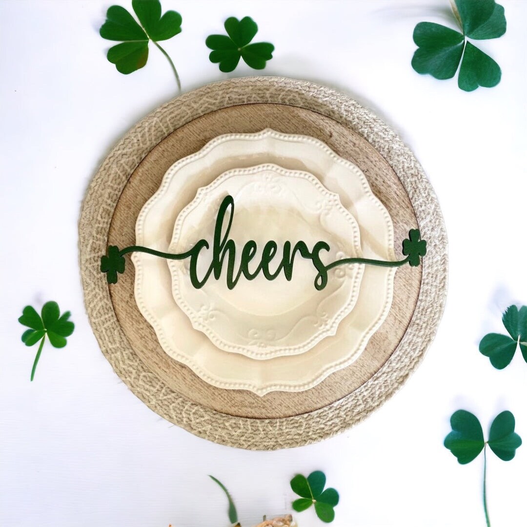 CHEERS Plate Topper With Shamrocks/ Saint Pattys Day/ Name Card - Etsy