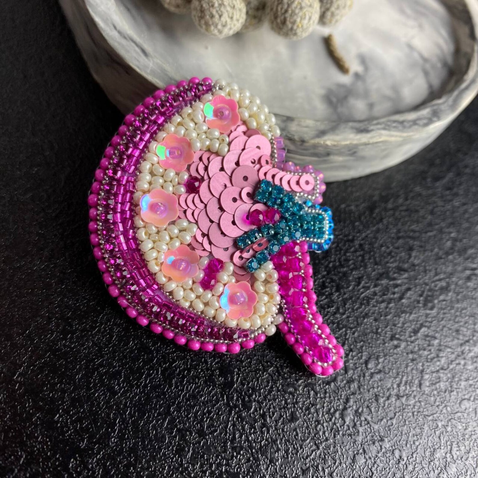 Kidney Brooch, Kidney Pin, Nephrology, Urology, Gift for Doctor - Etsy