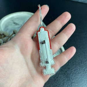Syringe Brooch, Syringe Pin, Medical Brooch, Medical Pin, Gift for a ...