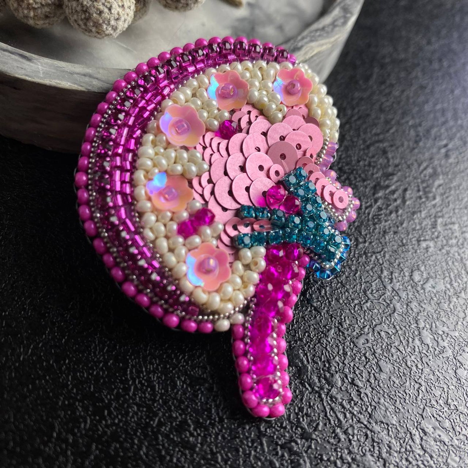 Kidney Brooch, Kidney Pin, Nephrology, Urology, Gift for Doctor - Etsy