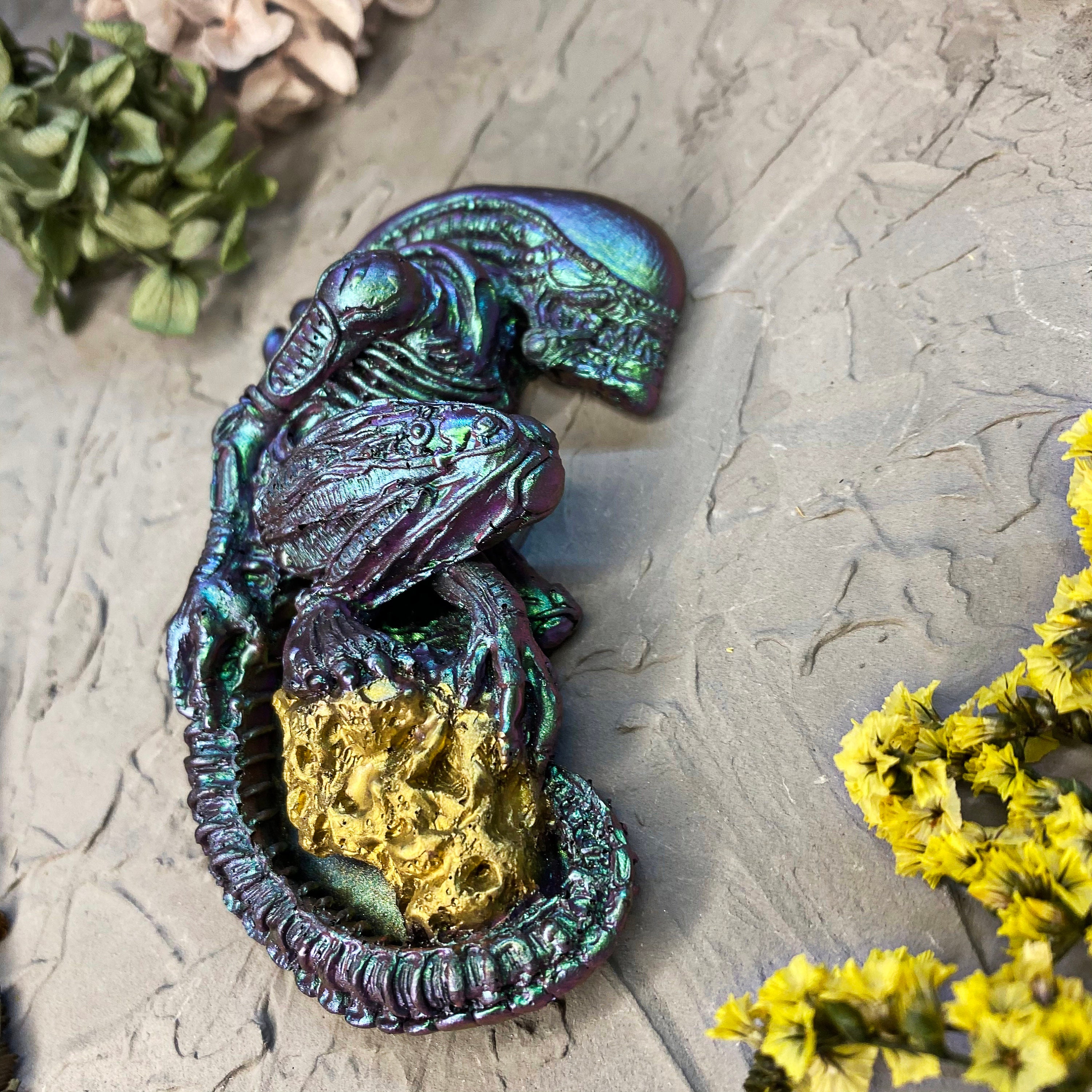 Xenomorph pin xenomorph brooch xenomorph patch alien | Etsy