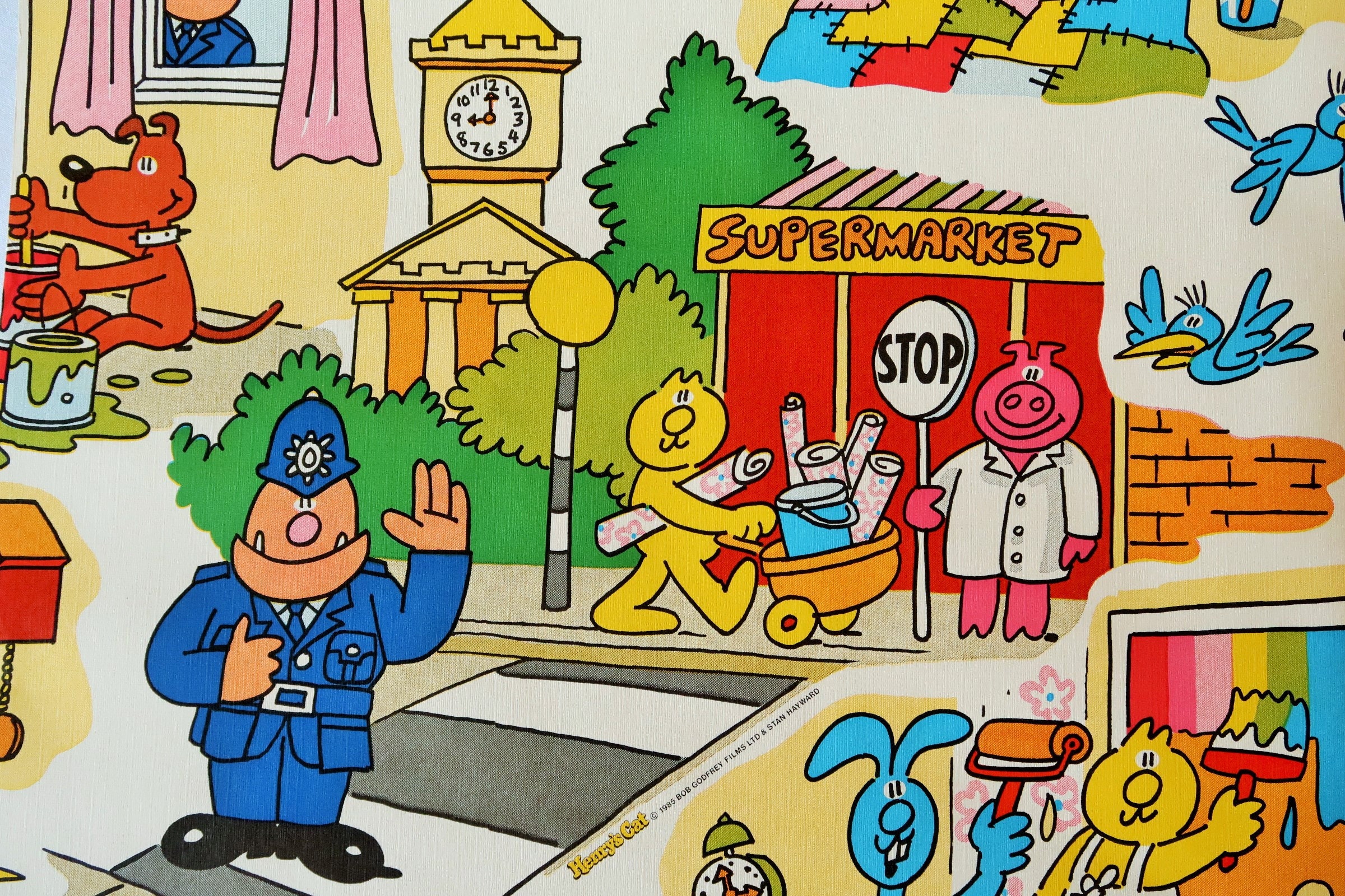 Genuine Henry's Cat Wallpaper Genuine Vintage Paper Childrens Crafting ...